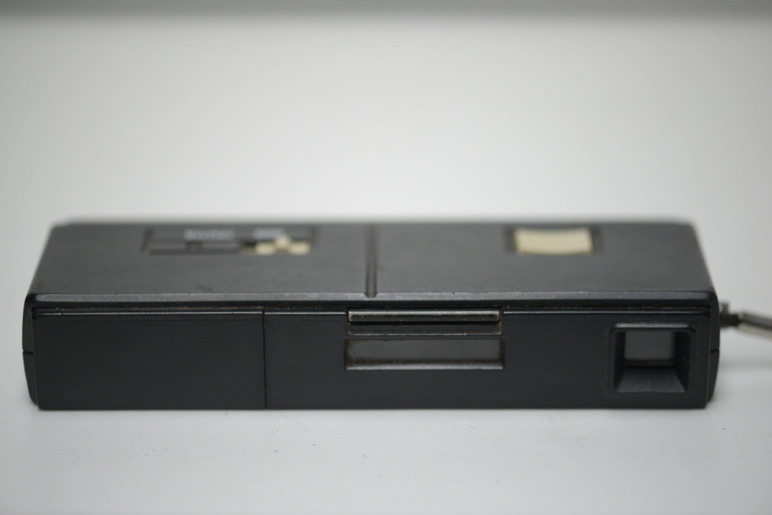 Vivitar 600 110mm Film (Point & Shoot) - Black Lab Imaging