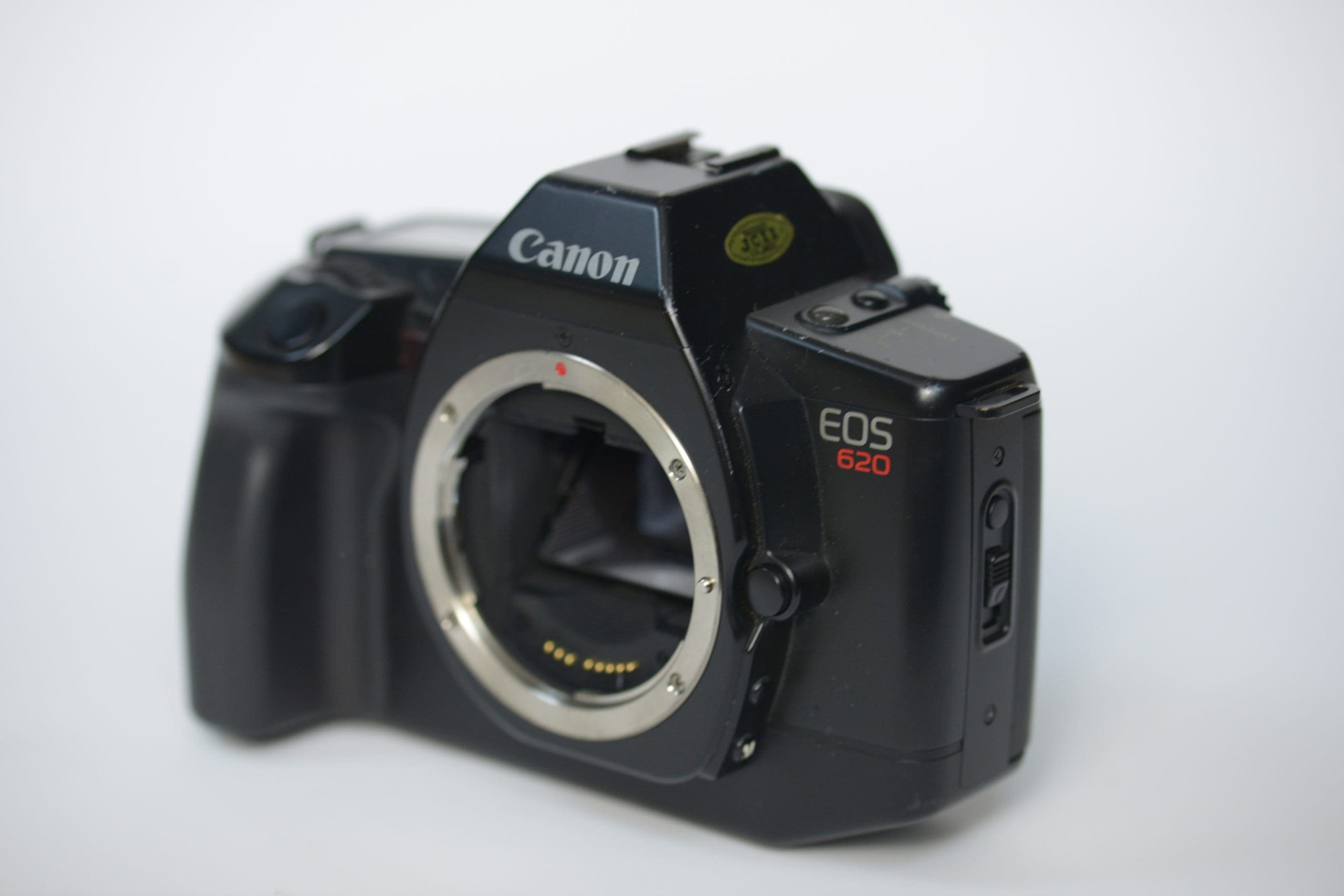 Canon EOS-620 Quartz Date 35mm (Camera Body) - Black Lab Imaging