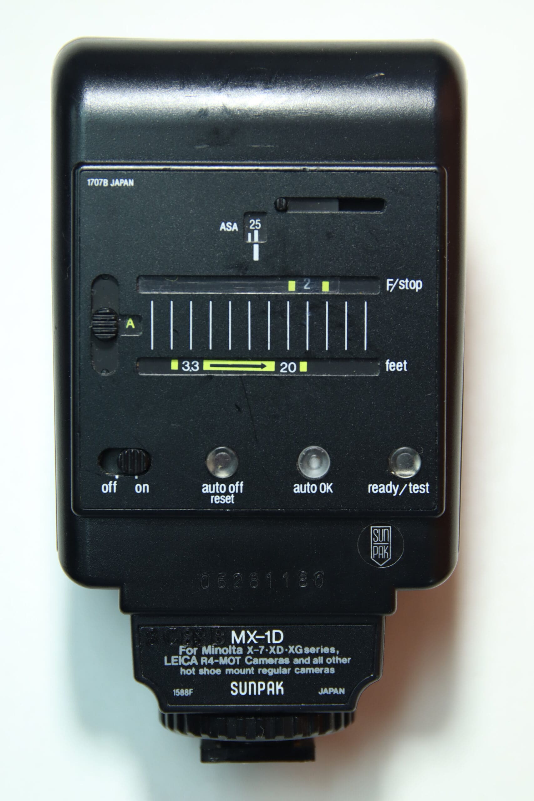 Sunpak Auto 322 D Thyristor Flash - Black Lab Imaging